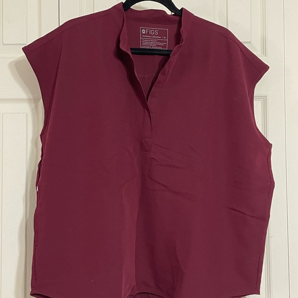 Figs | Tops | Figs Rafaela Oversized Scrub Top | Poshmark